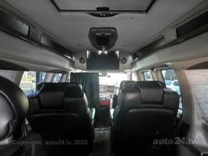 Black Chevrolet Express 2019 in Tallinn, with an engine capacity of 6.00 L and mileage of 47 thousand km for 49900 €, photo 15 on AUTOMOTO.COM.LV