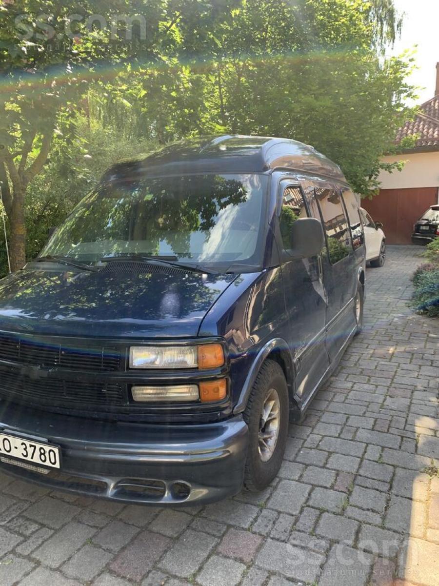 Синий Шевроле Експресс 2000 в Елгава, объемом двигателя 5.70 л и пробегом 147 тыс. км за 17075 €, фото 10 на AUTOMOTO.COM.LV