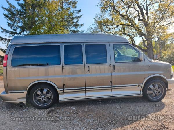 Brūns Chevrolet Express 2005 Tallina, ar dzinēja tilpumu 5.30 L un nobraukumu 166 tūkst. km par 17999 €, foto 8 vietnē AUTOMOTO.COM.LV