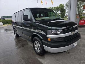 Zaļš Chevrolet Express 2004 Panevēža, ar dzinēja tilpumu 5.30 L un nobraukumu 163 tūkst. km par 10200 €, foto 4 vietnē AUTOMOTO.COM.LV