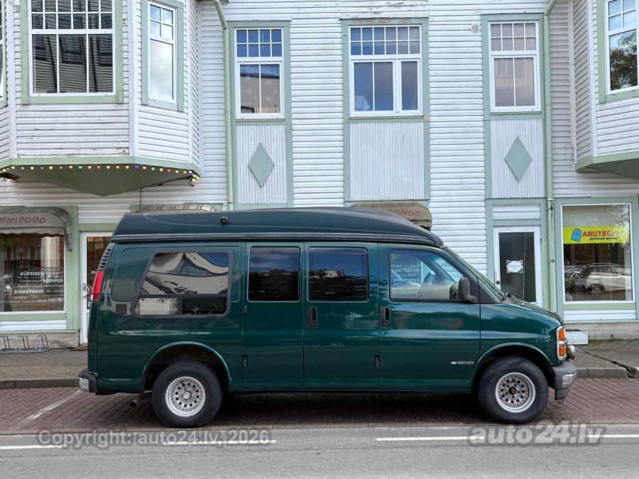 Zaļš Chevrolet Express 1997 Rapla, ar dzinēja tilpumu 5.70 L un nobraukumu 247 tūkst. km par 5000 €, foto 6 vietnē AUTOMOTO.COM.LV