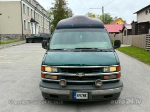 Green Chevrolet Express 1997 in Jogeva, with an engine capacity of 5.70 L and mileage of 0 thousand km for 5000 €, photo 9 on AUTOMOTO.COM.LV