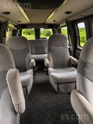 Grey Chevrolet Express 2004 in Riga, with an engine capacity of 4.30 L and mileage of 207 thousand km for 14500 €, photo 7 on AUTOMOTO.COM.LV
