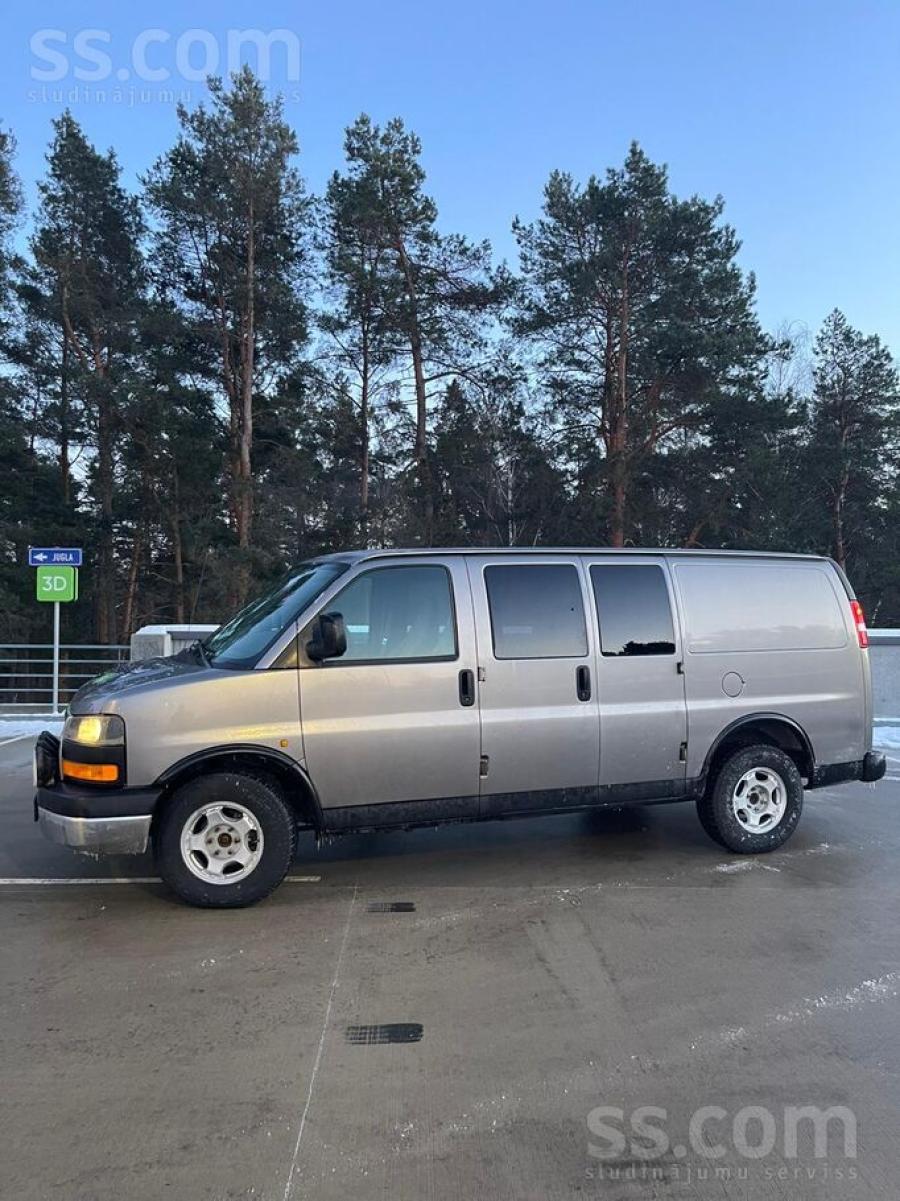 Grey Chevrolet Express 2007 in Riga, with an engine capacity of 5.30 L and mileage of 266 thousand km for 7500 €, photo 8 on AUTOMOTO.COM.LV