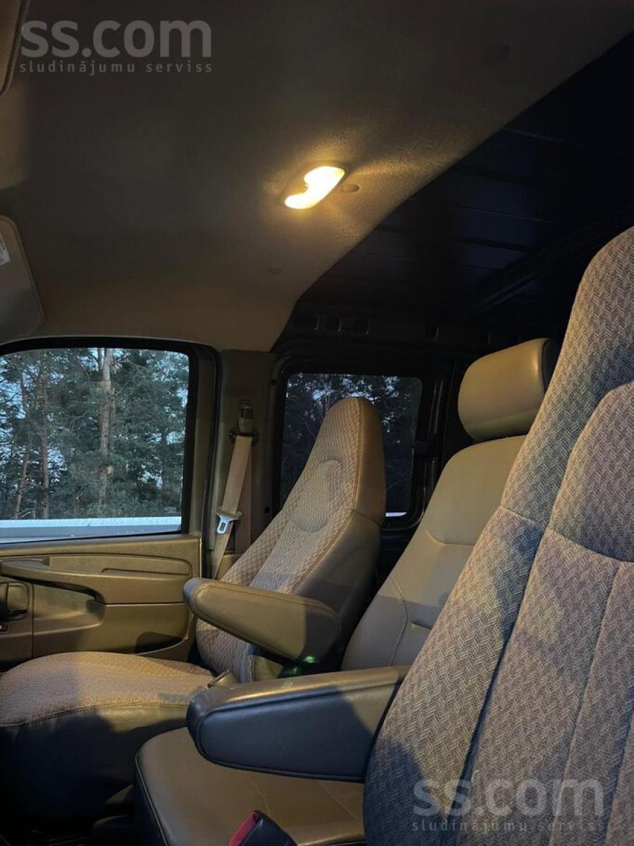 Grey Chevrolet Express 2007 in Riga, with an engine capacity of 5.30 L and mileage of 266 thousand km for 7500 €, photo 26 on AUTOMOTO.COM.LV