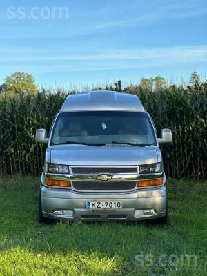 Pelēks Chevrolet Express 2014 Rīga, ar dzinēja tilpumu 5.30 L un nobraukumu 70 tūkst. km par 39990 €, foto 5 vietnē AUTOMOTO.COM.LV