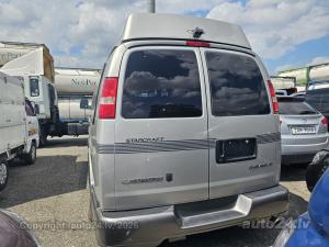 Pelēks Chevrolet Express 2006 Tallina, ar dzinēja tilpumu 5.30 L un nobraukumu 111 tūkst. km par 15255 €, foto 6 vietnē AUTOMOTO.COM.LV