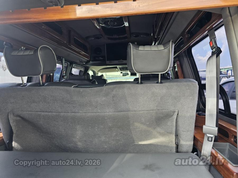 Pelēks Chevrolet Express 2006 Tallina, ar dzinēja tilpumu 5.30 L un nobraukumu 111 tūkst. km par 15255 €, foto 14 vietnē AUTOMOTO.COM.LV