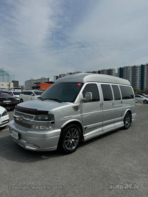 Grey Chevrolet Express 2012 in Tallinn, with an engine capacity of 5.30 L and mileage of 213 thousand km for 21900 €, photo 3 on AUTOMOTO.COM.LV