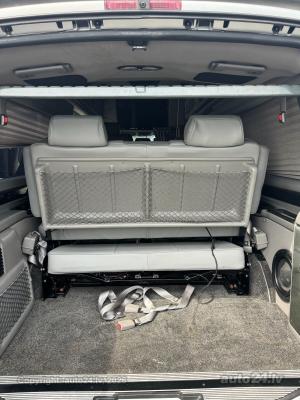 Grey Chevrolet Express 2012 in Tallinn, with an engine capacity of 5.30 L and mileage of 213 thousand km for 21900 €, photo 7 on AUTOMOTO.COM.LV