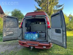 Orange Chevrolet Express 2004 in Riga, with an engine capacity of 5.30 L and mileage of 157 thousand km for 7000 €, photo 12 on AUTOMOTO.COM.LV