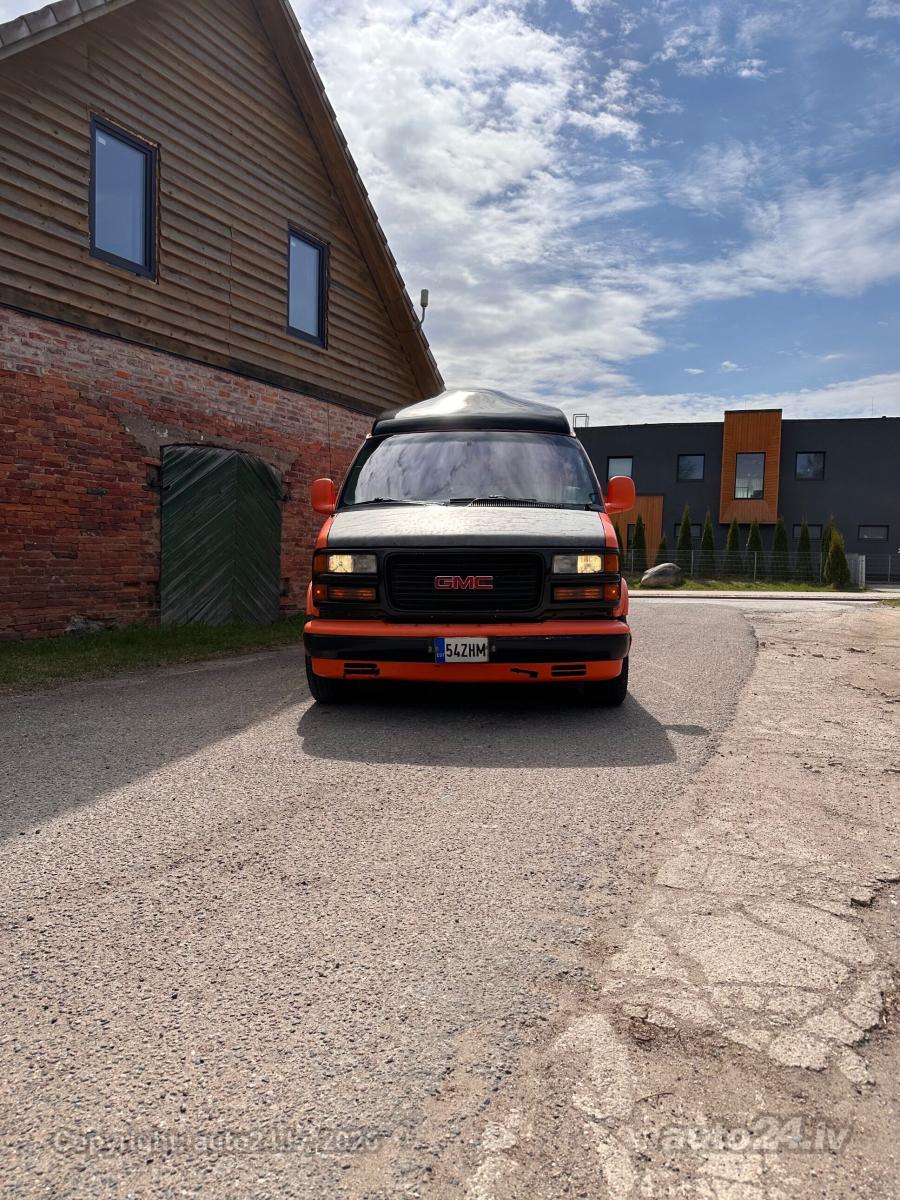 Orange Chevrolet Express 1997 in Tartu, with an engine capacity of 5.70 L and mileage of 248 thousand km for 7000 €, photo 1 on AUTOMOTO.COM.LV
