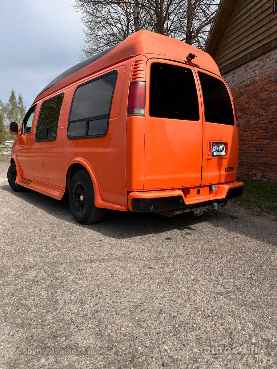 Orange Chevrolet Express 1997 in Tartu, with an engine capacity of 5.70 L and mileage of 248 thousand km for 7000 €, photo 5 on AUTOMOTO.COM.LV