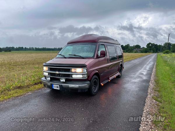 Red Chevrolet Express 1997 in Tallinn, with an engine capacity of 5.70 L and mileage of 330 thousand km for 6900 €, photo 2 on AUTOMOTO.COM.LV