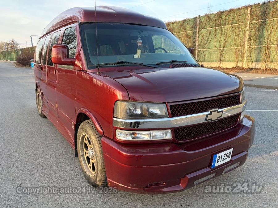 Sarkans Chevrolet Express 2003 Tartu, ar dzinēja tilpumu 5.30 L un nobraukumu 186 tūkst. km par 16300 €, foto 4 vietnē AUTOMOTO.COM.LV