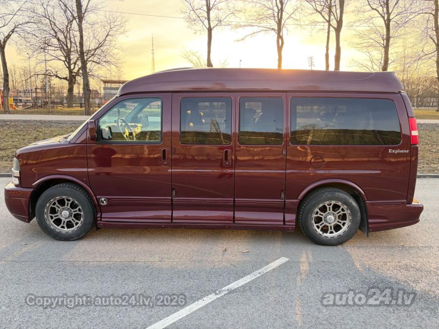 Sarkans Chevrolet Express 2003 Tartu, ar dzinēja tilpumu 5.30 L un nobraukumu 186 tūkst. km par 16300 €, foto 6 vietnē AUTOMOTO.COM.LV