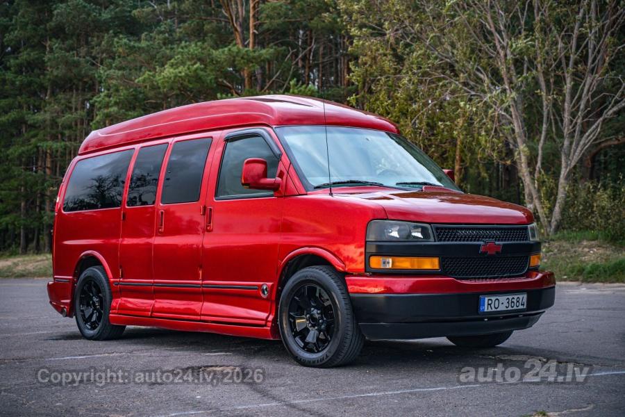 Sarkans Chevrolet Express 2005 Rīga, ar dzinēja tilpumu 5.33 L un nobraukumu 114 tūkst. km par 21000 €, foto 1 vietnē AUTOMOTO.COM.LV