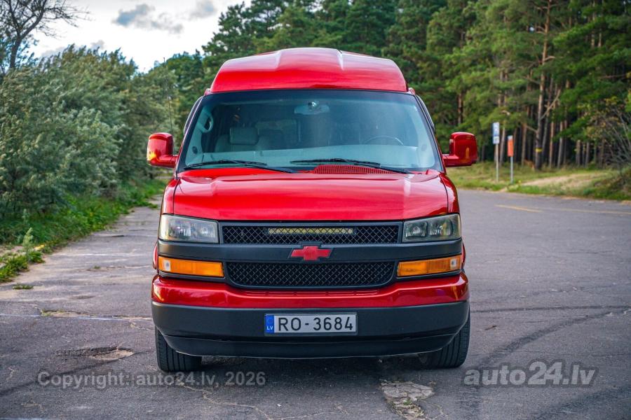 Sarkans Chevrolet Express 2005 Rīga, ar dzinēja tilpumu 5.33 L un nobraukumu 114 tūkst. km par 21000 €, foto 5 vietnē AUTOMOTO.COM.LV