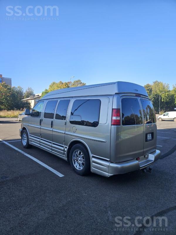 Chevrolet Express 2004 in Tallinn, with an engine capacity of 5.30 L and mileage of 350 thousand km for 11000 €, photo 5 on AUTOMOTO.COM.LV