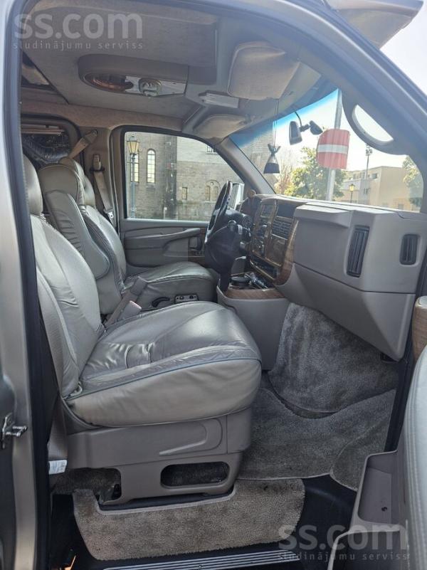 Chevrolet Express 2004 in Tallinn, with an engine capacity of 5.30 L and mileage of 350 thousand km for 11000 €, photo 8 on AUTOMOTO.COM.LV