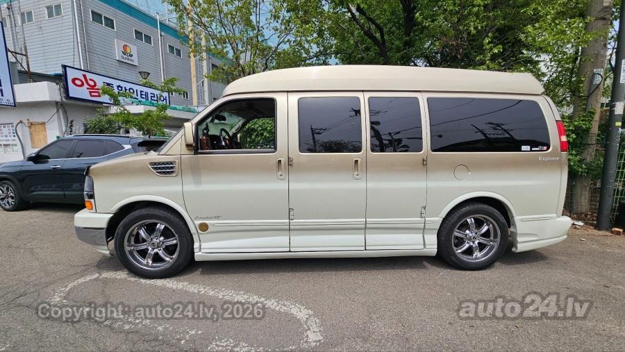 Chevrolet Express 2009 Tallina, ar dzinēja tilpumu 5.30 L un nobraukumu 100 tūkst. km par 23900 €, foto 1 vietnē AUTOMOTO.COM.LV