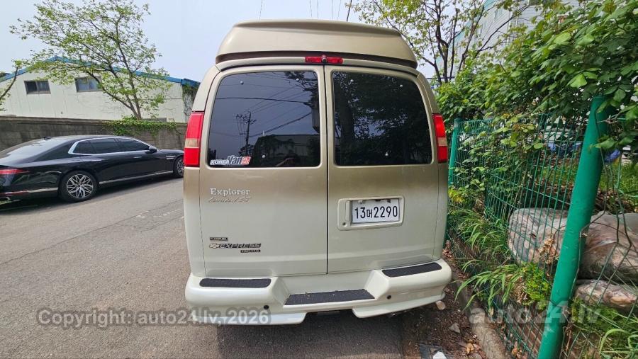 Chevrolet Express 2009 Tallina, ar dzinēja tilpumu 5.30 L un nobraukumu 100 tūkst. km par 23900 €, foto 5 vietnē AUTOMOTO.COM.LV