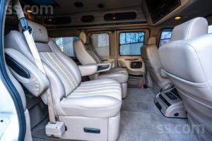 White Chevrolet Express 2012 in Riga, with an engine capacity of 5.30 L and mileage of 105 thousand km for 31500 €, photo 12 on AUTOMOTO.COM.LV