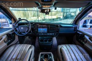 White Chevrolet Express 2012 in Riga, with an engine capacity of 5.30 L and mileage of 105 thousand km for 31500 €, photo 13 on AUTOMOTO.COM.LV