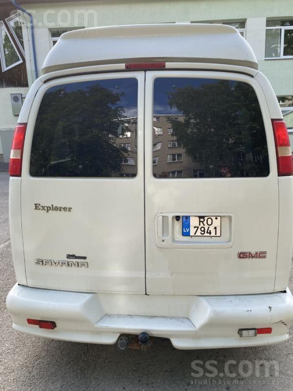 Balts Chevrolet Express 2003 Cēsis, ar dzinēja tilpumu 5.30 L un nobraukumu 158 tūkst. km par 19000 €, foto 5 vietnē AUTOMOTO.COM.LV