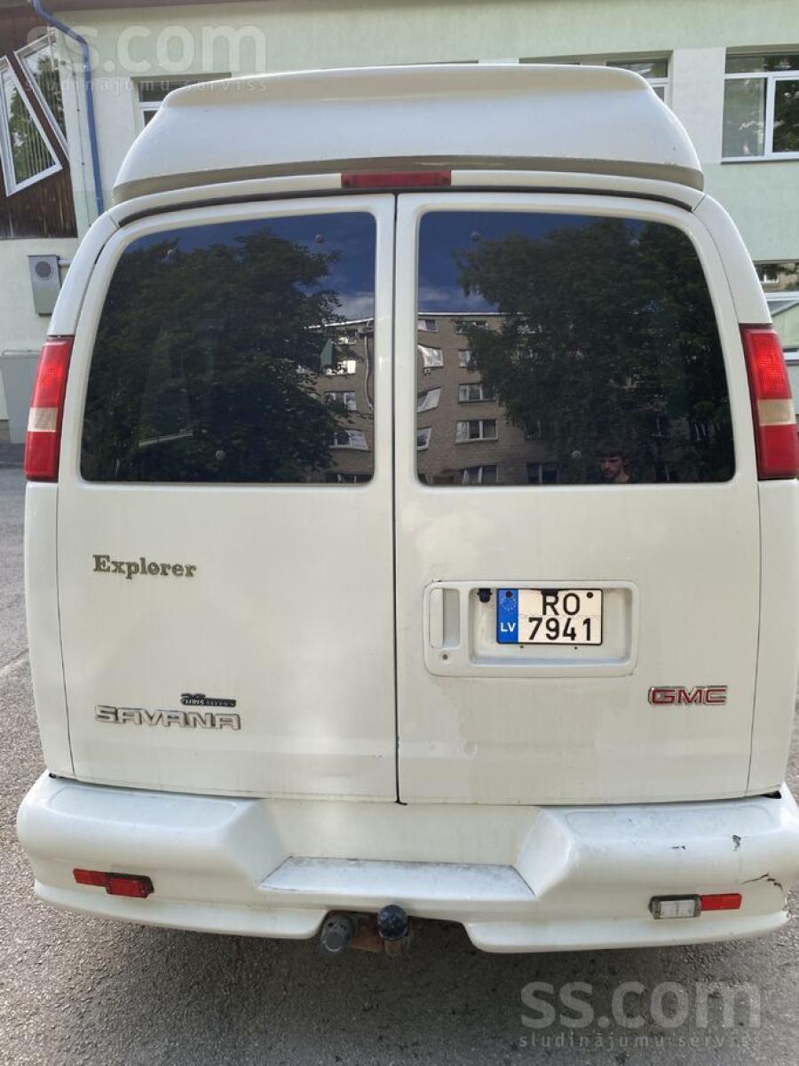 Balts Chevrolet Express 2003 Cēsis, ar dzinēja tilpumu 5.30 L un nobraukumu 158 tūkst. km par 19000 €, foto 6 vietnē AUTOMOTO.COM.LV