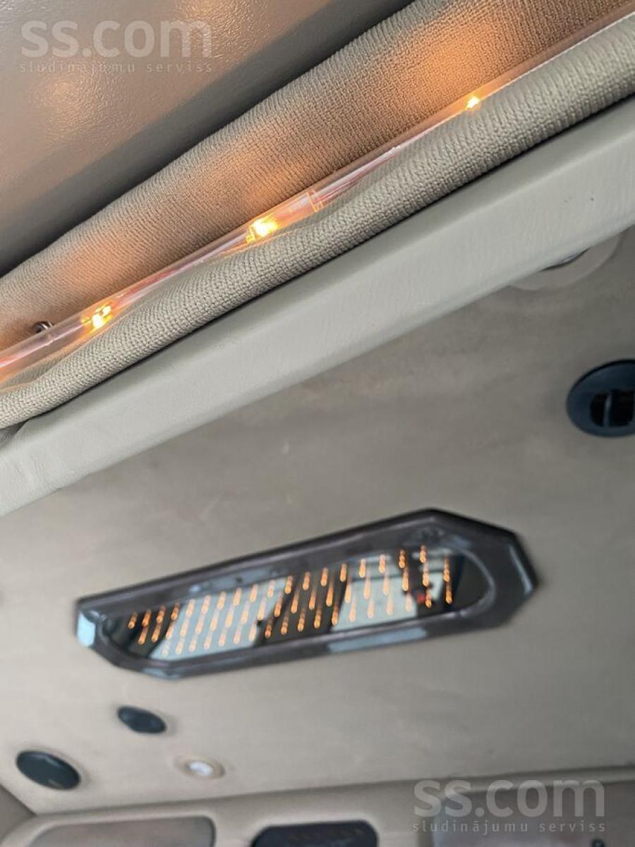 Balts Chevrolet Express 2003 Cēsis, ar dzinēja tilpumu 5.30 L un nobraukumu 158 tūkst. km par 19000 €, foto 14 vietnē AUTOMOTO.COM.LV
