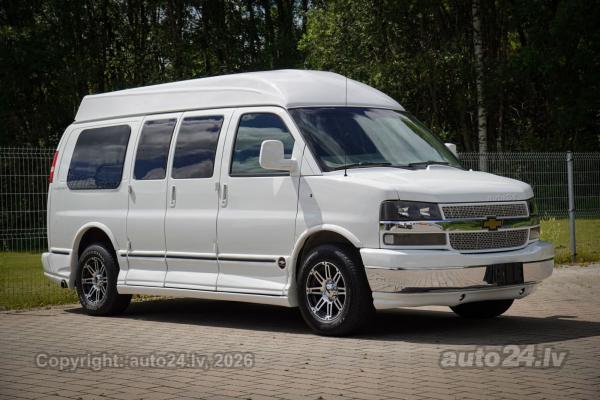 Balts Chevrolet Express 2005 Tallina, ar dzinēja tilpumu 5.30 L un nobraukumu 120 tūkst. km par 18900 €, foto 2 vietnē AUTOMOTO.COM.LV