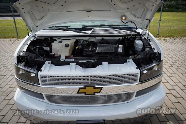 Balts Chevrolet Express 2005 Tallina, ar dzinēja tilpumu 5.30 L un nobraukumu 120 tūkst. km par 18900 €, foto 3 vietnē AUTOMOTO.COM.LV