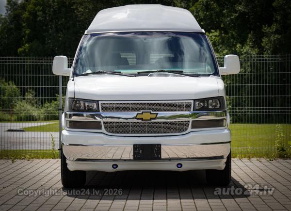 Balts Chevrolet Express 2005 Tallina, ar dzinēja tilpumu 5.30 L un nobraukumu 120 tūkst. km par 18900 €, foto 9 vietnē AUTOMOTO.COM.LV