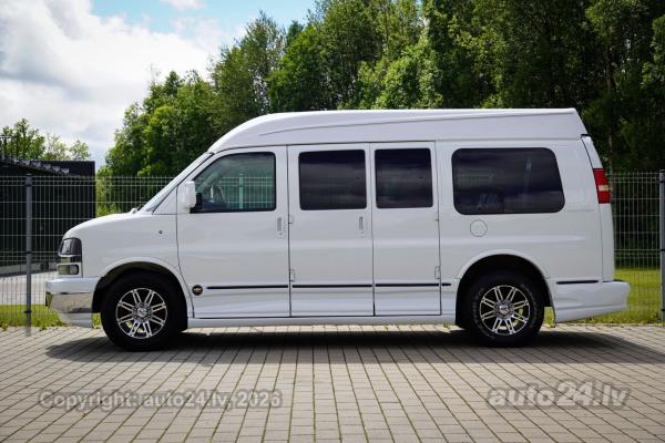 Balts Chevrolet Express 2005 Tallina, ar dzinēja tilpumu 5.30 L un nobraukumu 120 tūkst. km par 18900 €, foto 10 vietnē AUTOMOTO.COM.LV