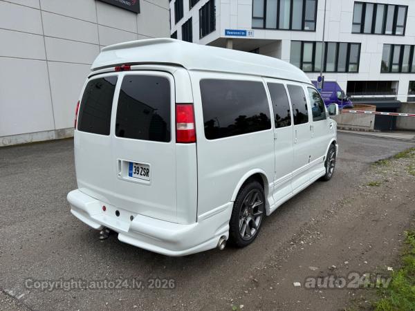 Balts Chevrolet Express 2005 Tallina, ar dzinēja tilpumu 5.30 L un nobraukumu 221 tūkst. km par 24999 €, foto 4 vietnē AUTOMOTO.COM.LV