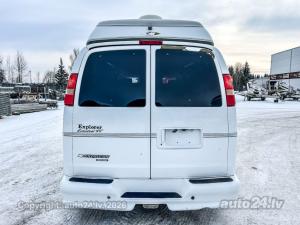White Chevrolet Express 2008 in Valga, with an engine capacity of 5.30 L and mileage of 238 thousand km for 14900 €, photo 5 on AUTOMOTO.COM.LV