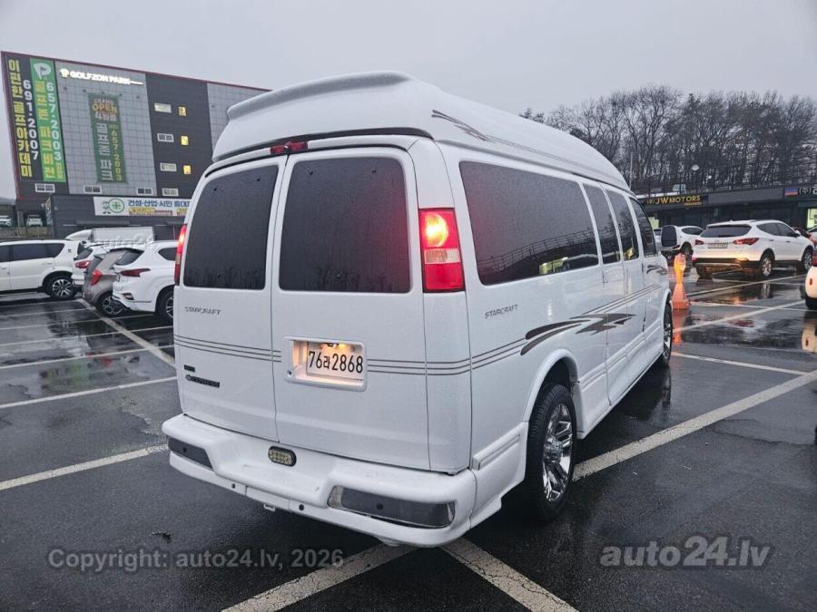 Balts Chevrolet Express 2010 Tallina, ar dzinēja tilpumu 6.00 L un nobraukumu 15 tūkst. km par 35900 €, foto 3 vietnē AUTOMOTO.COM.LV