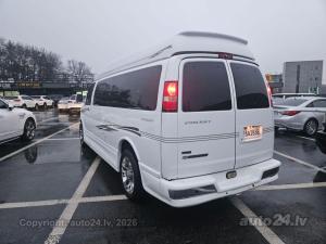 Balts Chevrolet Express 2010 Tallina, ar dzinēja tilpumu 6.00 L un nobraukumu 15 tūkst. km par 35900 €, foto 4 vietnē AUTOMOTO.COM.LV