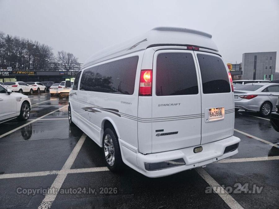 Balts Chevrolet Express 2010 Tallina, ar dzinēja tilpumu 6.00 L un nobraukumu 15 tūkst. km par 35900 €, foto 4 vietnē AUTOMOTO.COM.LV