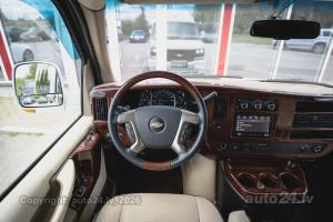 White Chevrolet Express 2014 in Tallinn, with an engine capacity of 5.30 L and mileage of 135 thousand km for 35900 €, photo 14 on AUTOMOTO.COM.LV