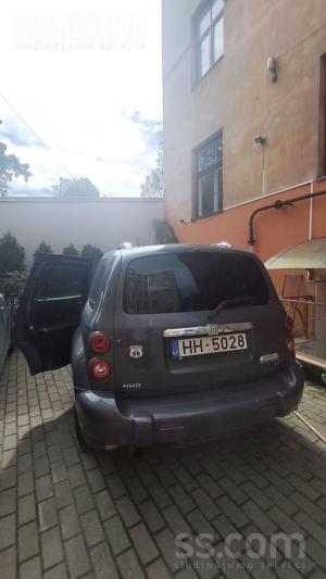 Pelēks Chevrolet HHR 2009 Rīga, ar dzinēja tilpumu 2.40 L un nobraukumu 230 tūkst. km par 1850 €, foto 3 vietnē AUTOMOTO.COM.LV