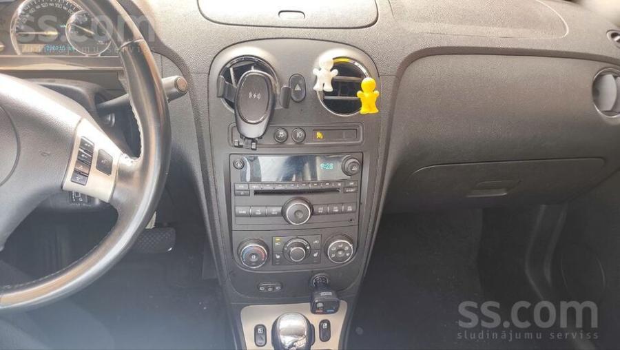 Pelēks Chevrolet HHR 2009 Rīga, ar dzinēja tilpumu 2.40 L un nobraukumu 230 tūkst. km par 1850 €, foto 6 vietnē AUTOMOTO.COM.LV