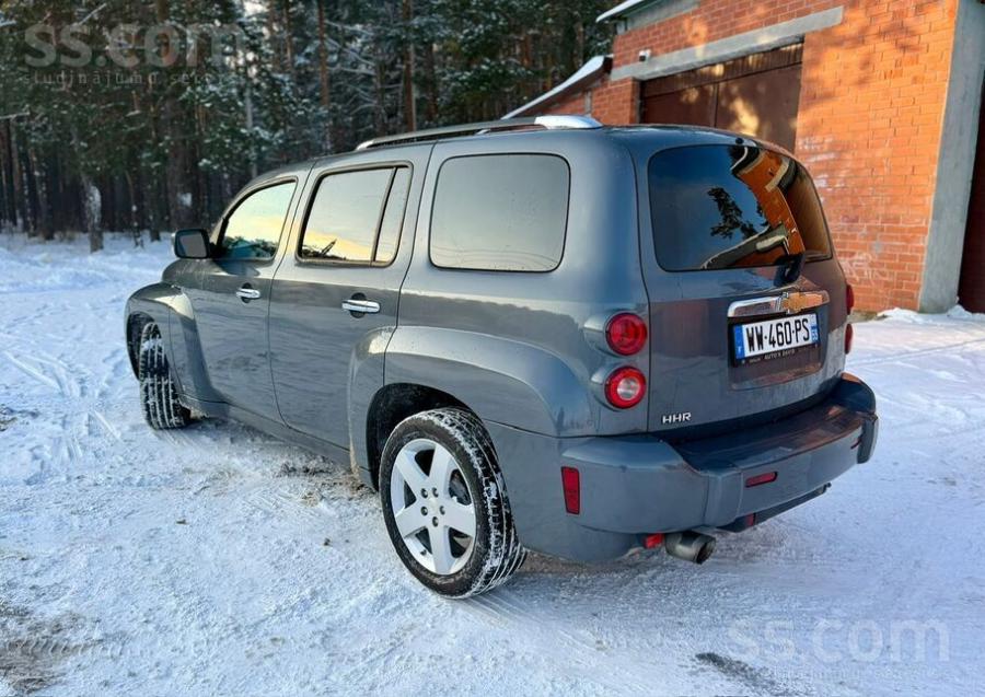 Grey Chevrolet HHR 2009 in Riga, with an engine capacity of 2.40 L and mileage of 0 thousand km for 3990 €, photo 4 on AUTOMOTO.COM.LV