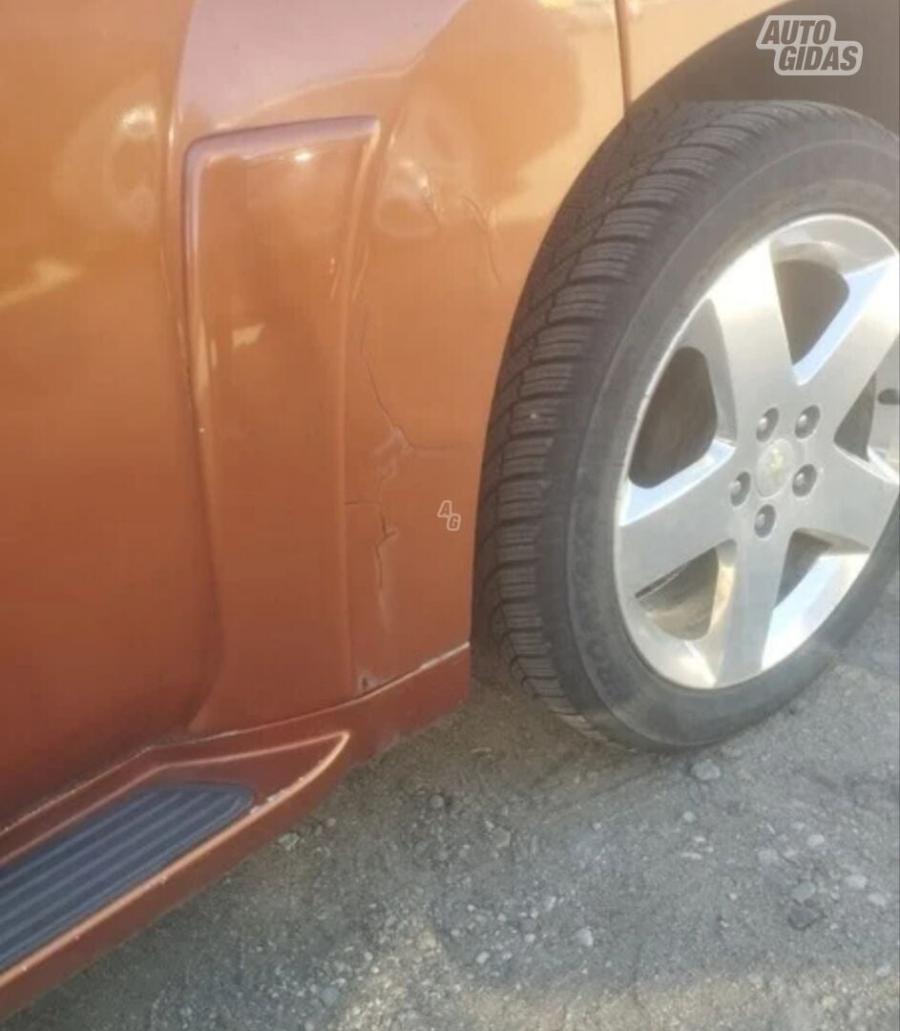 Chevrolet HHR 2006 in Klaipeda, with an engine capacity of 2.40 L and mileage of 150 thousand km for 1000 €, photo 10 on AUTOMOTO.COM.LV