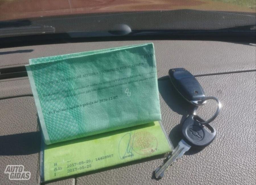 Chevrolet HHR 2006 in Klaipeda, with an engine capacity of 2.40 L and mileage of 150 thousand km for 1000 €, photo 12 on AUTOMOTO.COM.LV