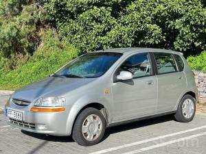 Pelēks Chevrolet Kalos 2004 Rīga, ar dzinēja tilpumu 1.40 L un nobraukumu 75 tūkst. km par 1800 €, foto 3 vietnē AUTOMOTO.COM.LV