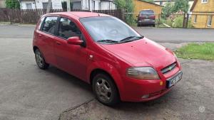 Red Chevrolet Kalos 2005 in Kaunas, with an engine capacity of 1.40 L and mileage of 24 thousand km for 700 €, photo 4 on AUTOMOTO.COM.LV
