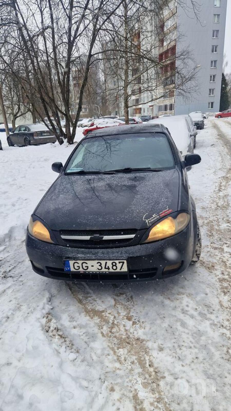 Black Chevrolet Lacetti 2006 in Riga, with an engine capacity of 1.60 L and mileage of 234 thousand km for 550 €, photo 1 on AUTOMOTO.COM.LV