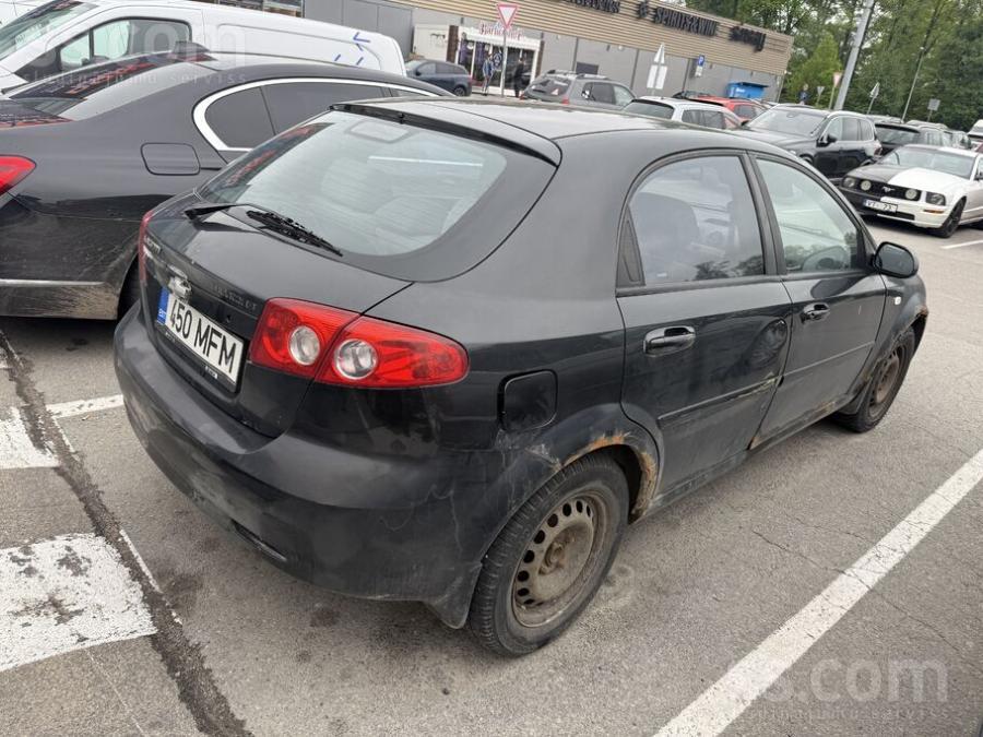 Черный Шевроле Лачетти 2006 в Рига, объемом двигателя 1.60 л и пробегом 0 тыс. км за 390 €, фото 3 на AUTOMOTO.COM.LV